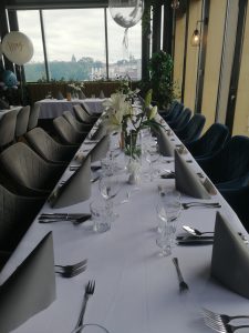 SKY BAR & RESTAURANT – GROBLE.pl